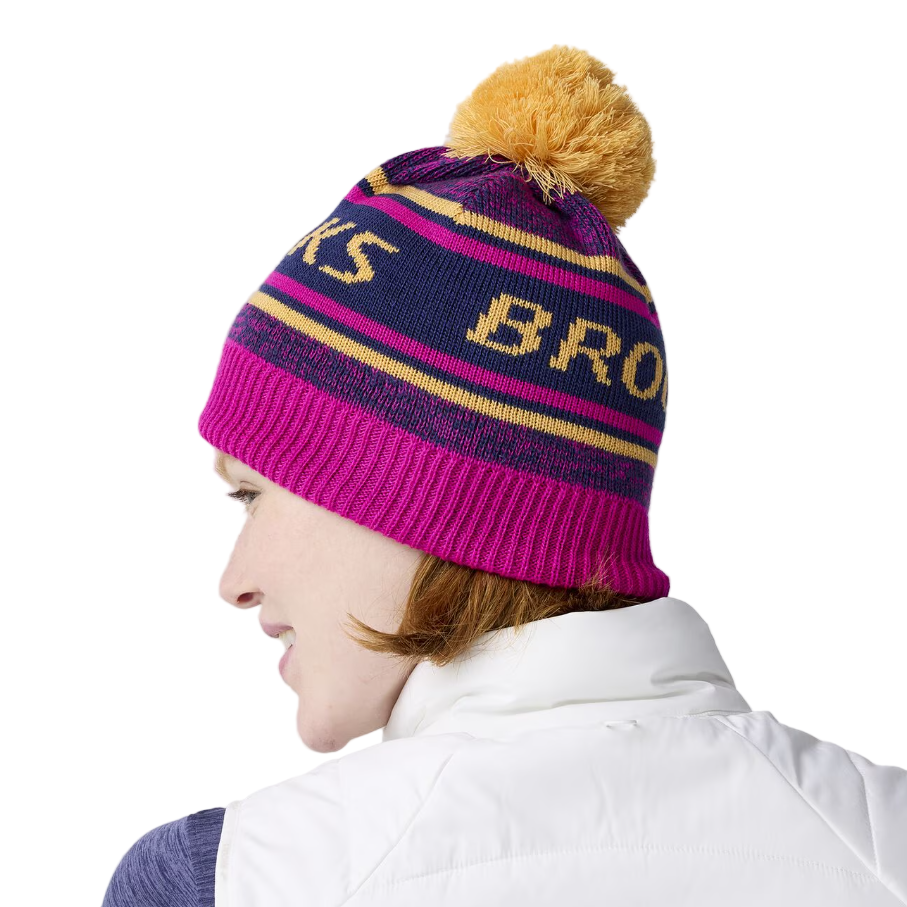 Brooks Unisex Beanie Heritage Pom Magenta/Brooks - Donaghys